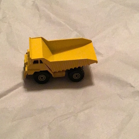 Hot Wheels | Toys | Vintage 979 Hot Wheels Dump Truck Mattel Inc ...